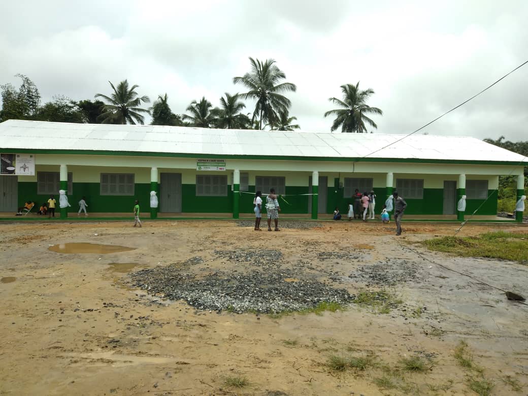 GREL hands over GH¢530k 3-Unit classroom block to Kegyina community ...