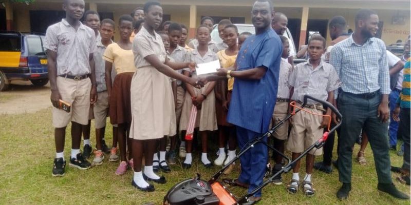COP Alex Mensah donates to Nerebehi M/A Basic School - The Chronicle ...